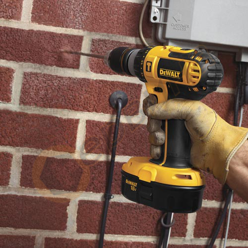 Акумулаторен ударен винтоверт - бормашина DeWalt DC725KA - 18V/2.0Ah ...